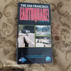 Universal Studio | Media | Vhs Lot Virus Jamie Lee Curtis Twister 2 San ...